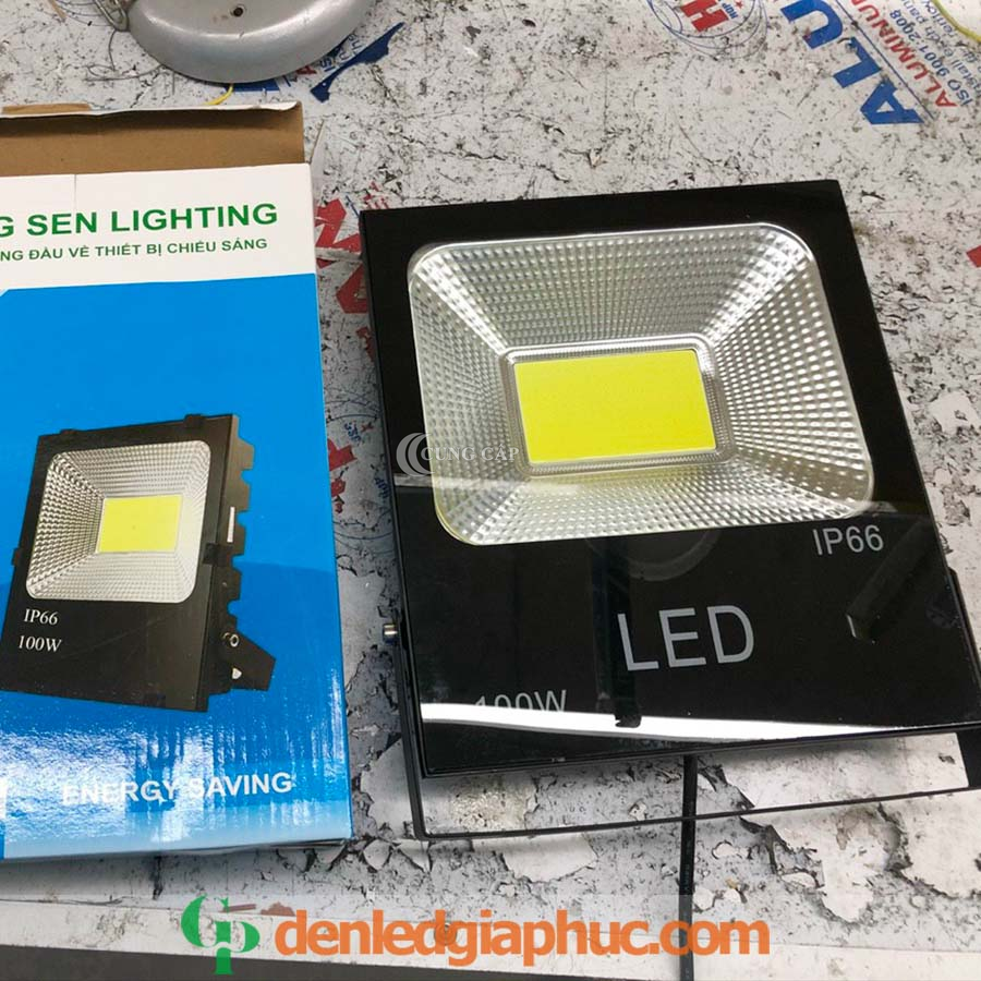 Đèn led pha 5054 100w IP66 giá bao nhiêu
